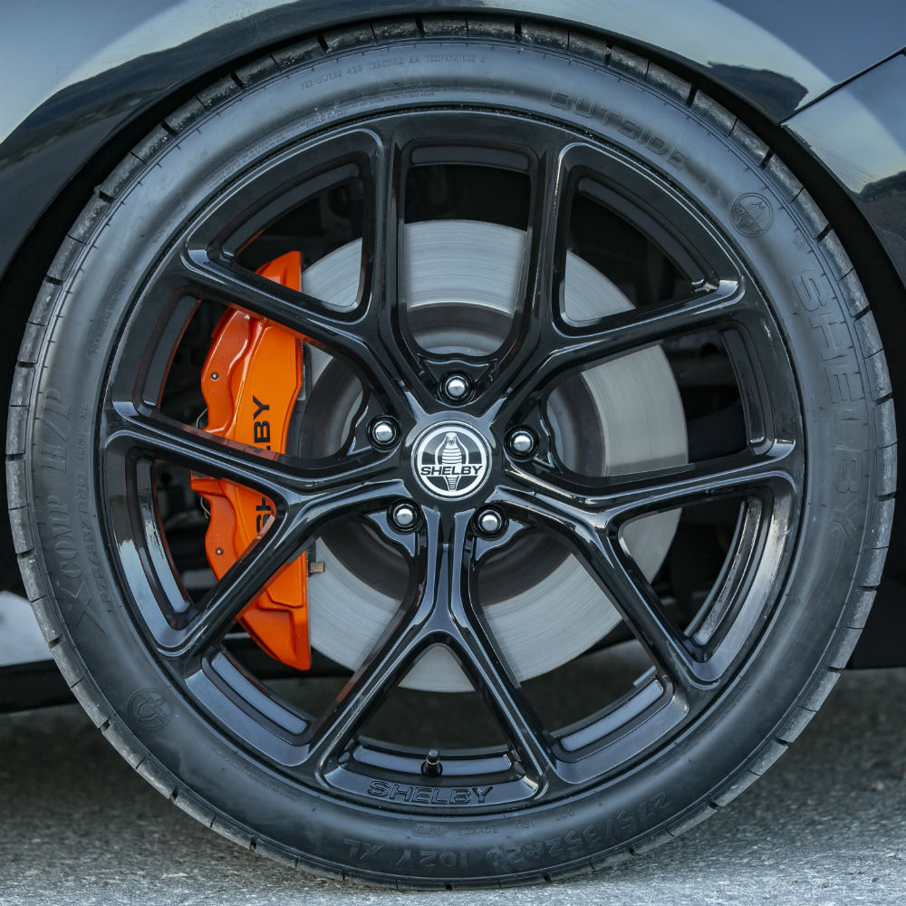 A SIXT VAI TRAZER UM NOVO, EXCLUSIVO E SUPERCHARGER SHELBY MUSTANG ÀS ...